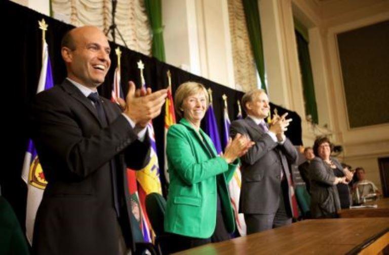 NDP-Caucus-slider | Ceasefire.ca